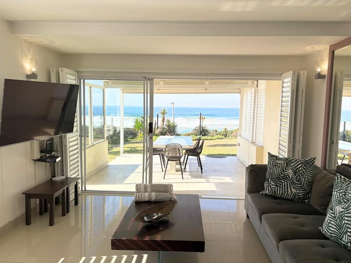 1 Glitter Bay |Umhlanga Seaviews| 3br Garden Unit - Umhlanga