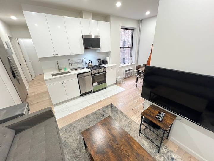 Beautifully Renovated And Well Furnished 2br - État de New York