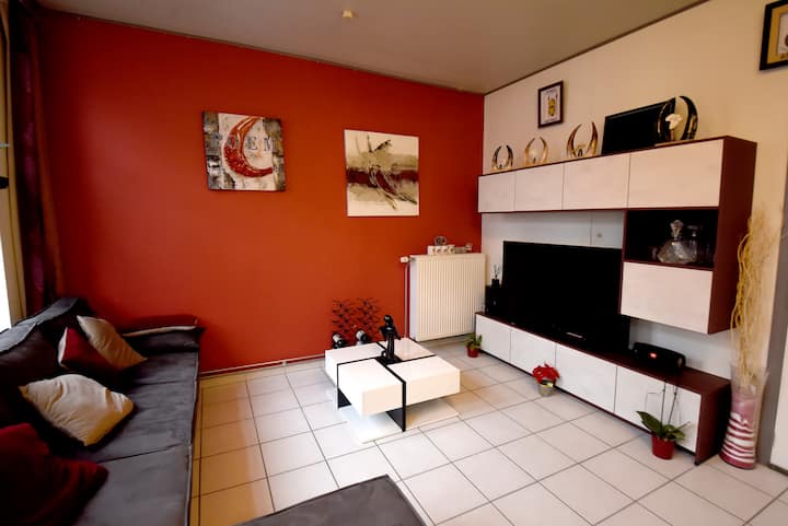 Appart Lumineux, Au Cœur De La Ville, Accessible - Gembloux