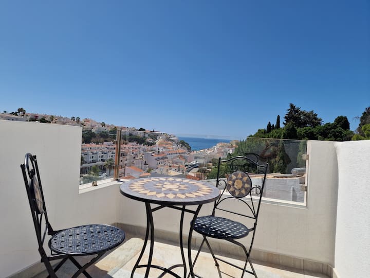 Casa Sunny - Air Conditioned House + Shared Pool - Carvoeiro