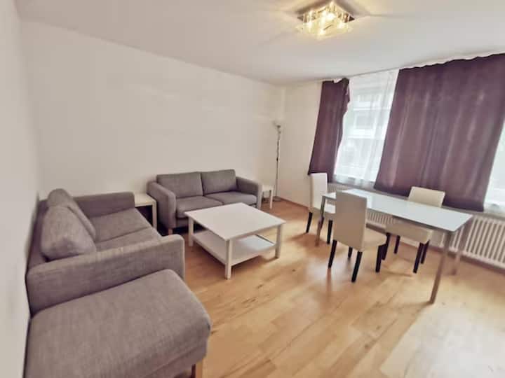 Wonderful Place Directly At The Nordstrasse! - Düsseldorf