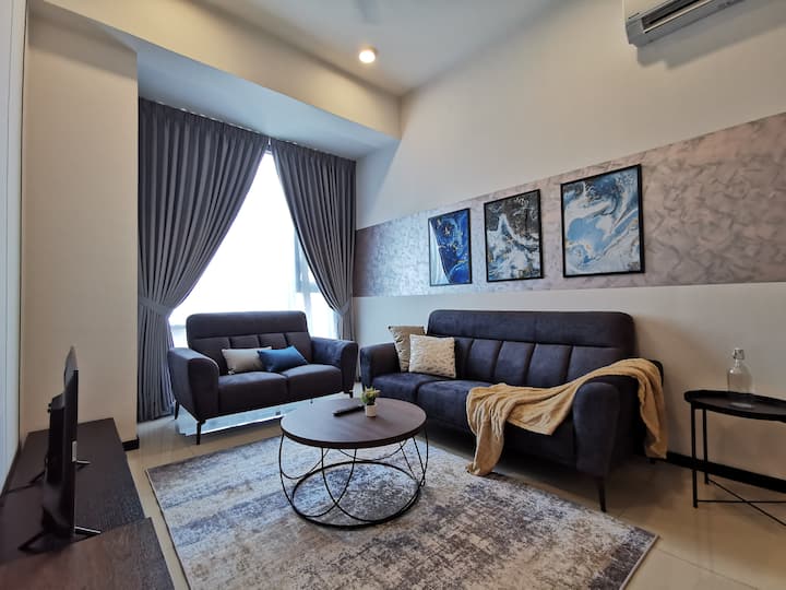 Klcc & Kl 118 View |3mins Walk To Train |Opus Kl - Kepong