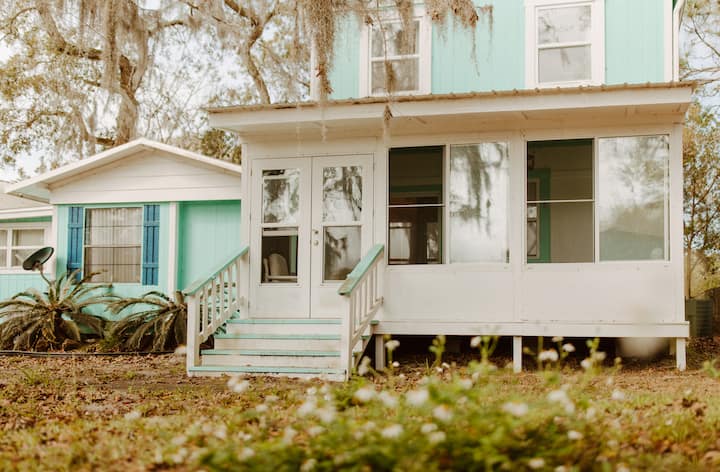 Escape To Nell’s Place In Steinhatchee - Steinhatchee, FL