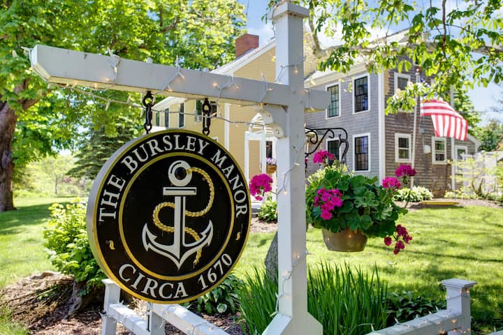 Pretty Apartment & Carriage House W/spa Near Beach - Sandwich, MA