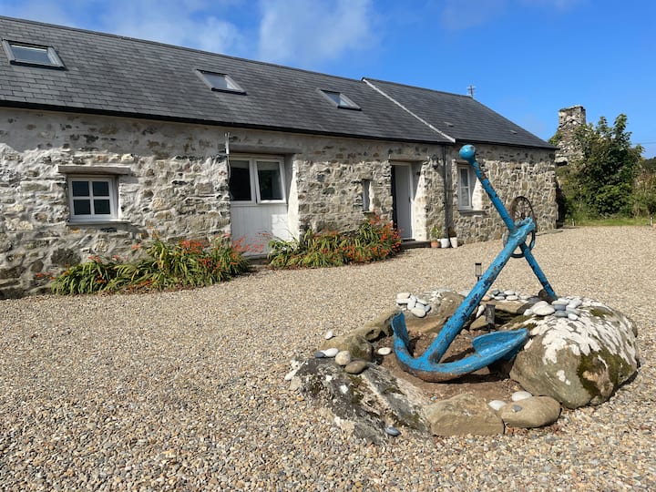 The Barn@trefechan Wen - Spacious Coastal Luxury - Wales