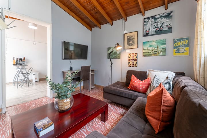 2br Apartment · Manila, Poblado · A/c ·  Fast Wifi - Medellín