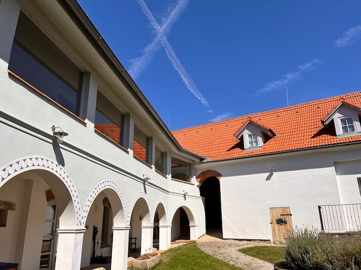Loft Apartment With Swimming Pool - Czech Republic