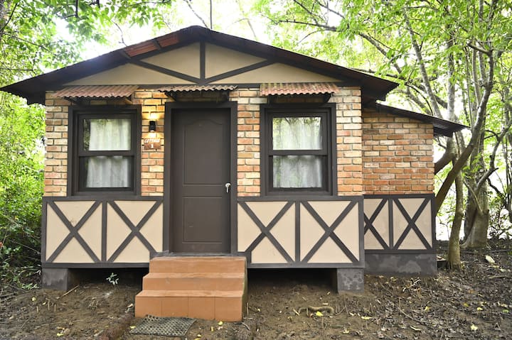 Camp Riveredge Paradise - Rustic Cabin 2 - Karwar