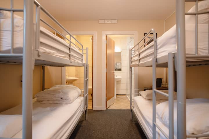 The Old Bridge Inn Bunkhouse Private Room No.3 - Aviemore