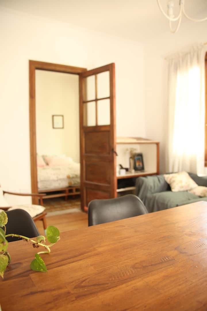 "P&y" Departamento Entero Con Vistas Al Jardin - La Plata