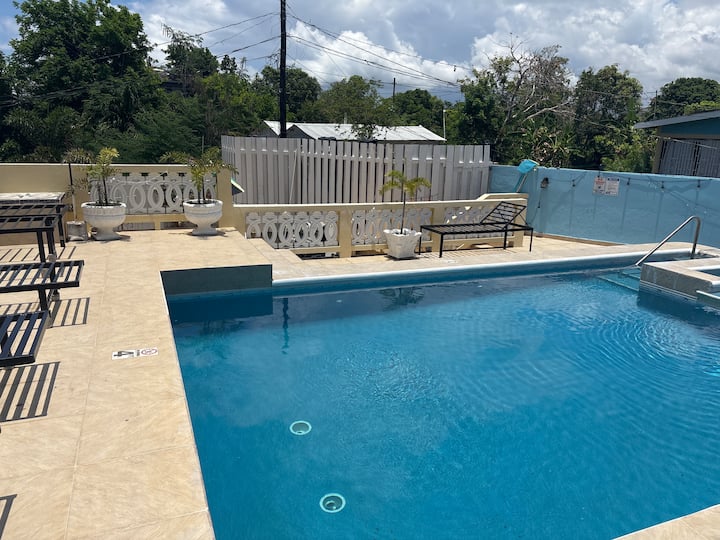 Dr14-a Rooftop View, Comfort & Event-ready Spaces - Negril