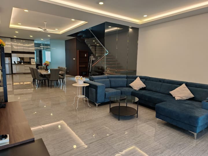 Ghee Hiang No.36三层豪华度假屋 独立大空间 备受结婚 商业 家庭 小型团队热爱 - Penang Island