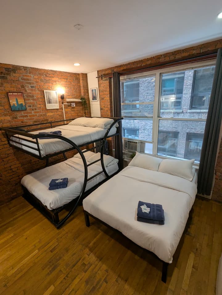 Broadway Family Escape - New York City