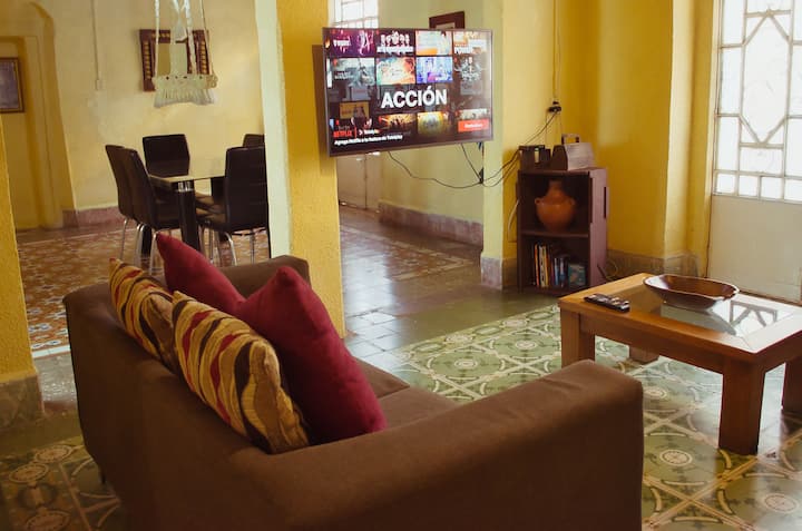Ultimate Puebla: Spacious & Cozy Stay - Puebla