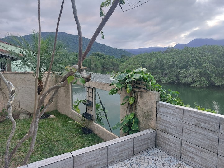 Casa Pé Na Areia Em Ubatuba  Locação Temporaria - Ubatuba