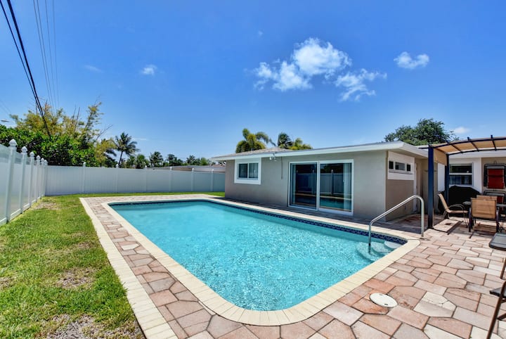 Heated Pool Boca Raton 3/2 Sfh One Mile To Beach. - Boca Raton, FL