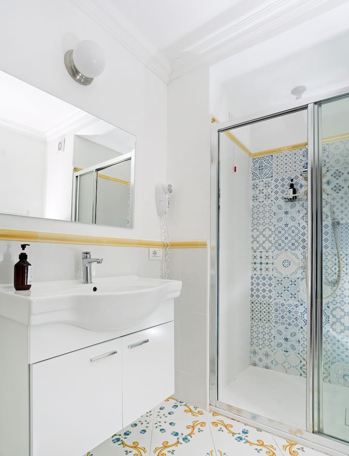 Cozy Garden Room | Breakfast & Sunset Pool - Capri