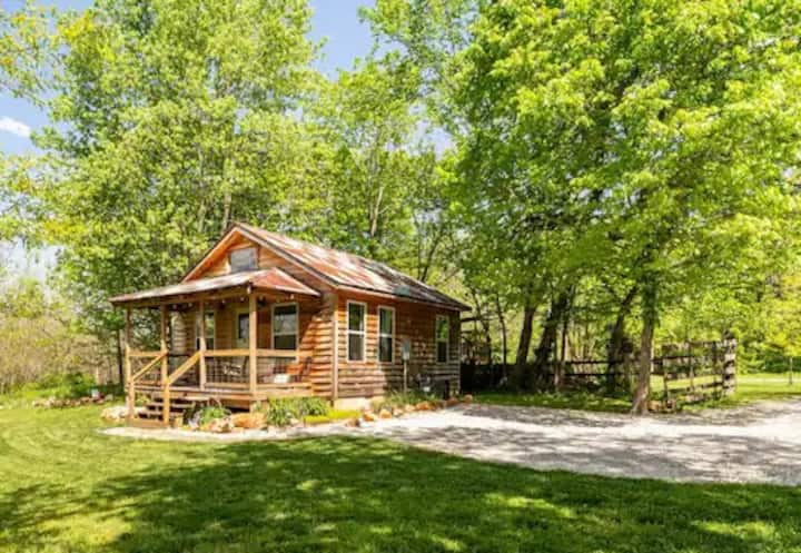 Stonecrest Cottage - Country Farmhouse Style - 密蘇裡州