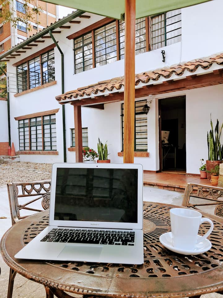 5 Apartaestudio A 200 Mts De La Zona Rosa - Bogota