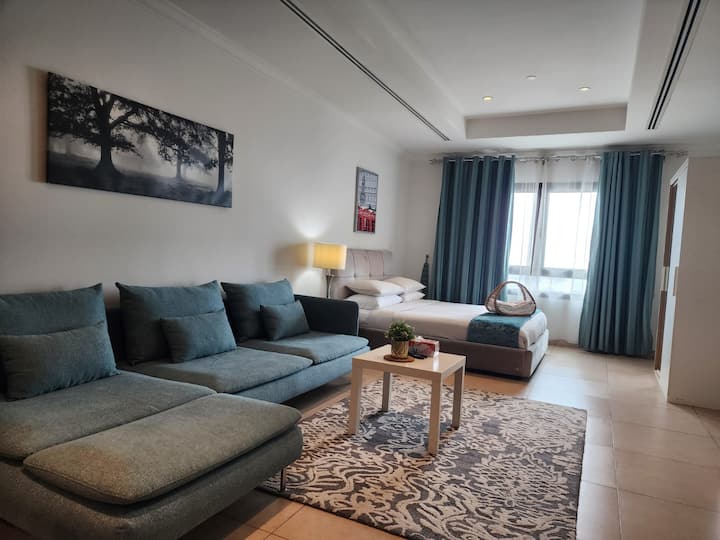 Relax In This Comfy Studio In The Pearl ! 1309 - Doha