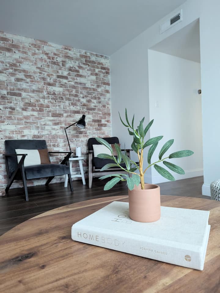 Modern Comfort | Cozy Stay W/ Private Yard - Citrus Heights, CA