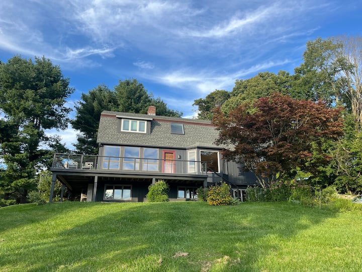 Mountain Retreat With A View - Kent, CT