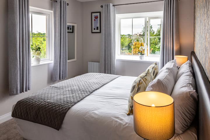 No 1 Killarney Holiday Village! Home For 8! - Killarney