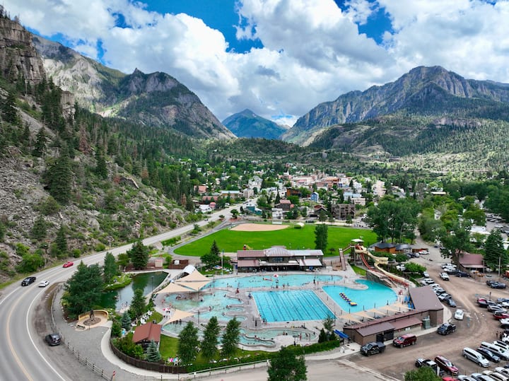 Ouray Hot-springs Town-home - Ouray, CO