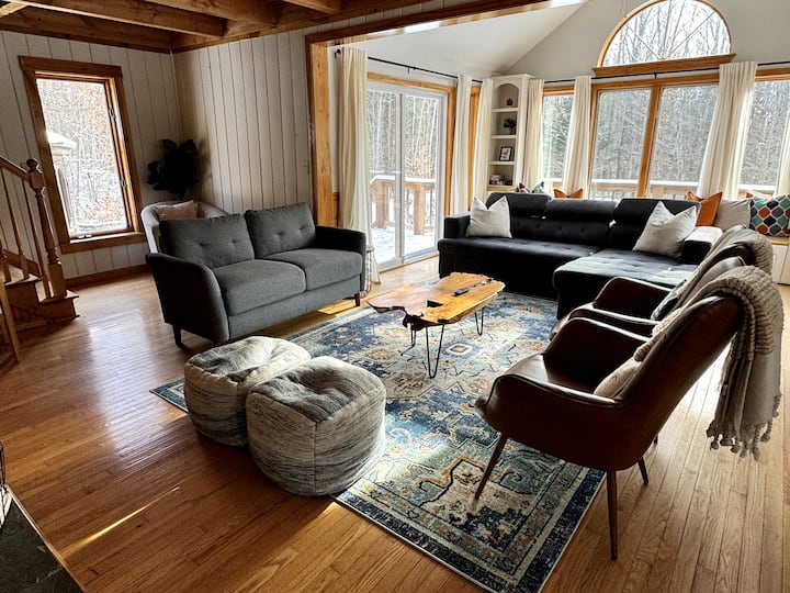 Cozy Log Cabin Near Lakes And Gunstock - Laconia, NH
