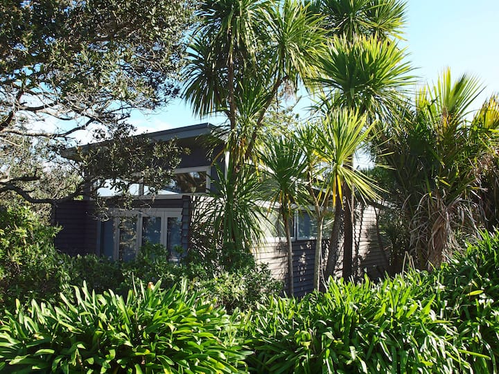 Tutiri | Stay Waiheke - Waiheke Island