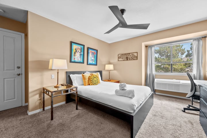Coveted Dtc Apartment! Free Parking & Fast Wifi! - Aurora