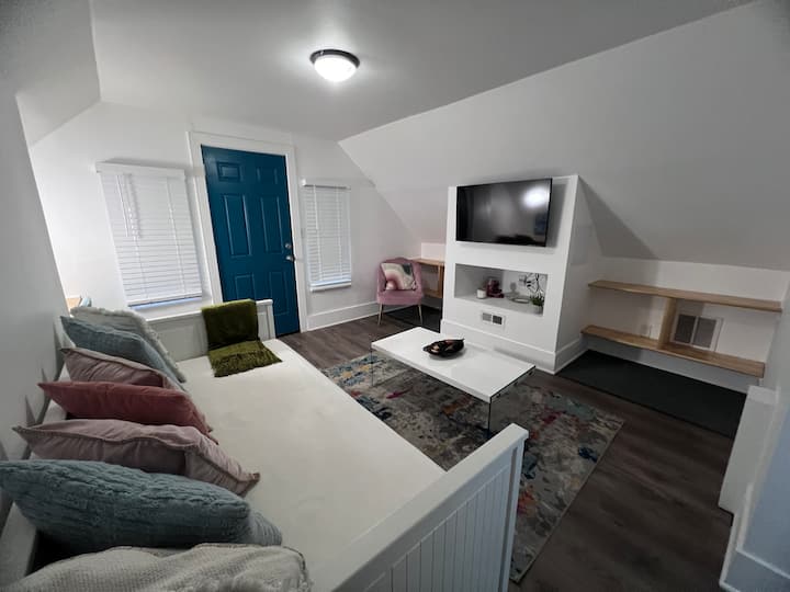 Bienvenu Chez Moi - Chicago