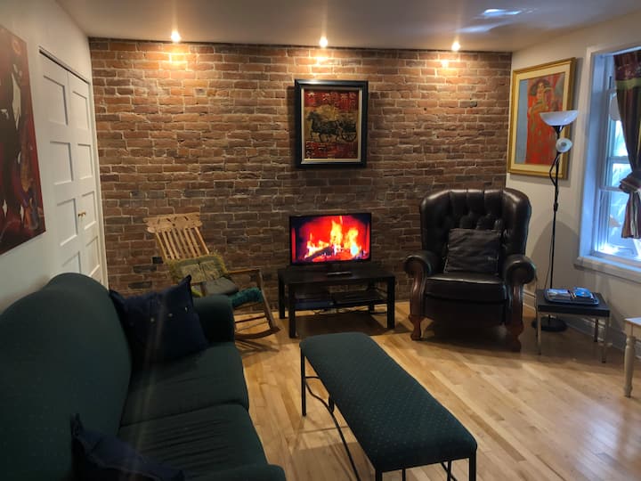 Centre-ville : Appartement Rénové Pour Long Séjour - Montreal