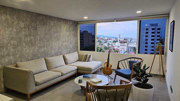 Chambre Privée Dans Appart Avec Design D'auteur - Cali