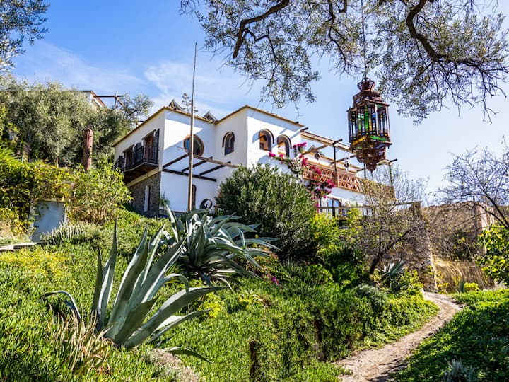 Luxurious Moorish Villa - Pampaneira