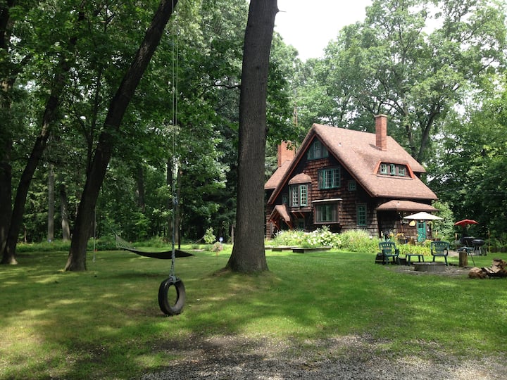 The Gingerbread House, Respite In The Woods. - Michigan