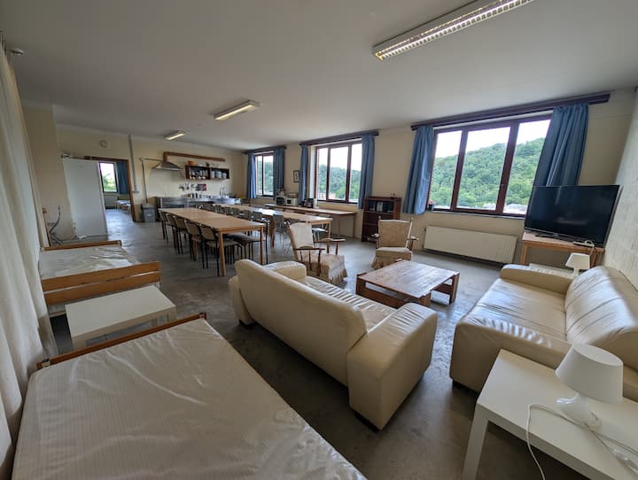 Vue Meuse & Citadelle - Gîte 20 Personnes - Dinant