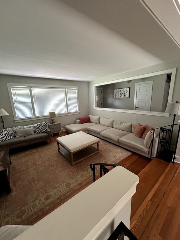 Relaxed 4br Stay Near Park Circle & Downtown - Charleston, SC