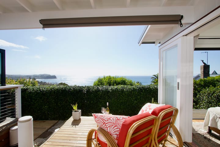 The Lookout - Private, Stunning Ocean Beach Views - Scotland Island