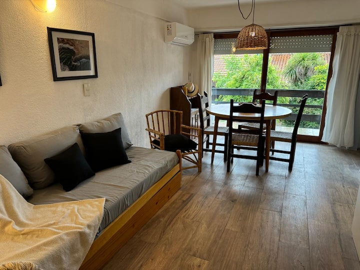 Depto. 3 Ambientes Reciclado A Nuevo En Miramar - Miramar