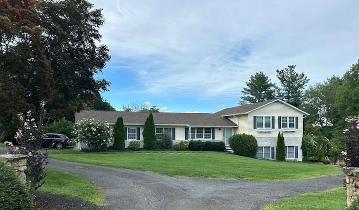 Retreat At Atoka Point! - Middleburg, VA