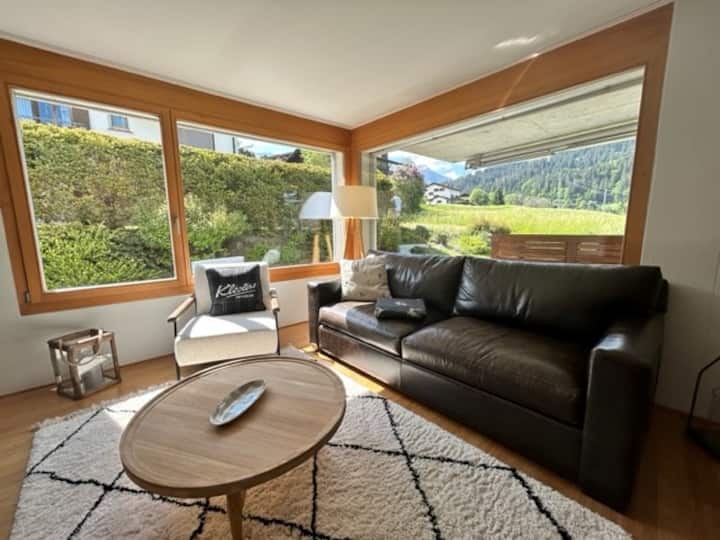 Sunny 2 Bedroom Apartment - Close To Train Station - Klosters-Serneus