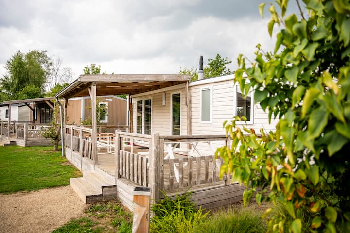 5 Persoons Chalet Riviera Op De Veluwe - Apeldoorn