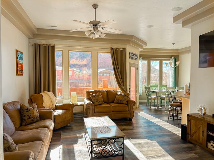 Cliff View Comforts - Kanab, UT