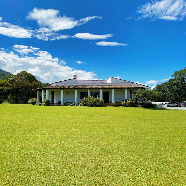 Las Camelias Casa De Campo, San Lorenzo, Salta - Salta