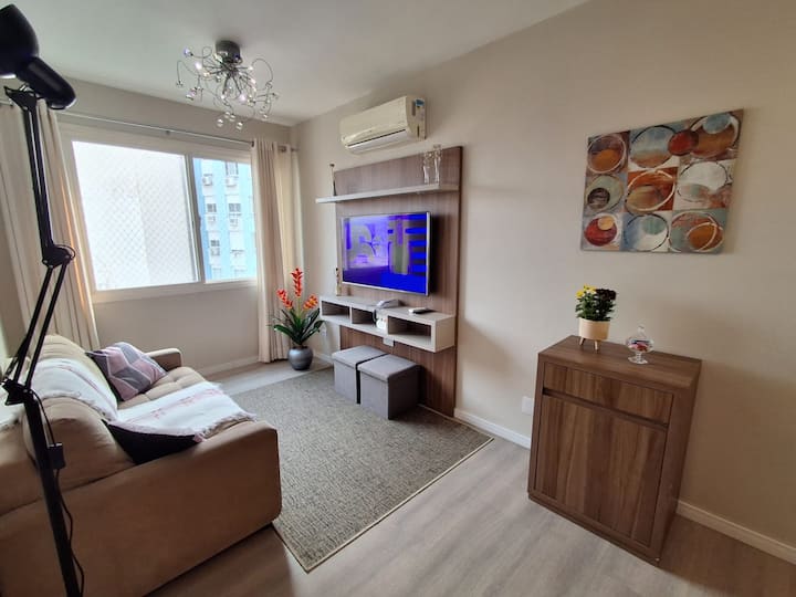 Apartamento Com Vista Para Guaíba E Próximo A Orla - Porto Alegre