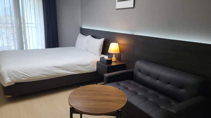 #파크뷰 연박특가 *코발트블루#B1 신축 반려가능 속초해변 1분 속초관람차 인덕션 - Sokcho-si