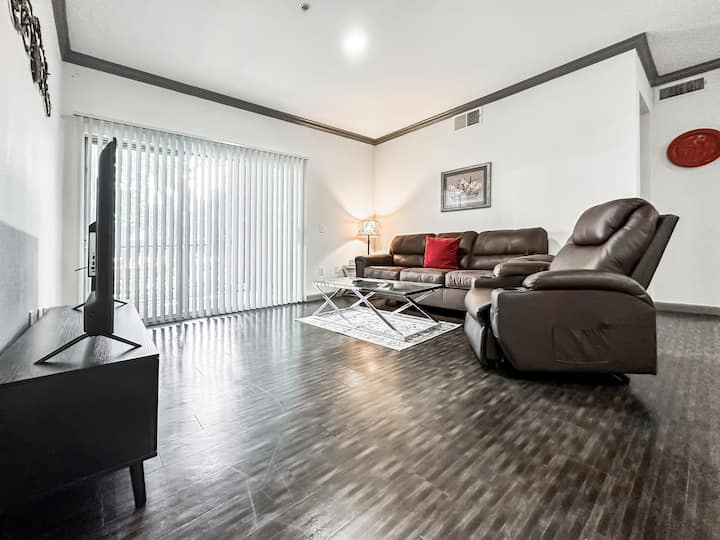 Ground Floor, Free Shuttle Service, 2br 2ba By Tmc - Houston, TX