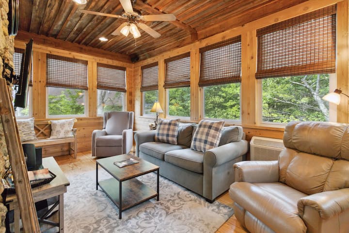 Charming Get-a-way (11c) Fun, Lake, Golf Carts - Kentucky