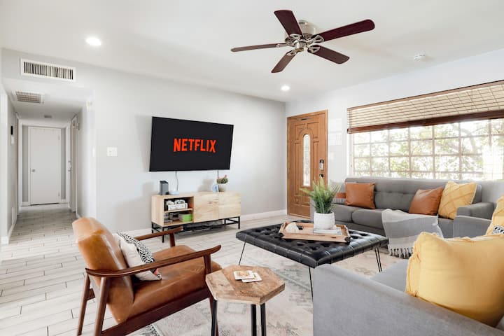 Dog Friendly! Pool, Ping-pong, Shuffleboard! - Scottsdale